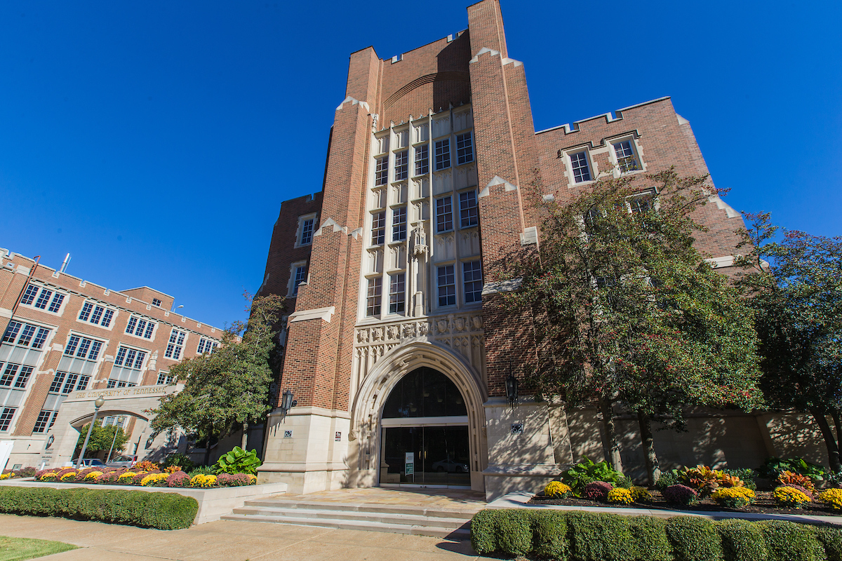 UTHSC Students Grateful for In-Person Commencement Ceremonies May 7-19 ...